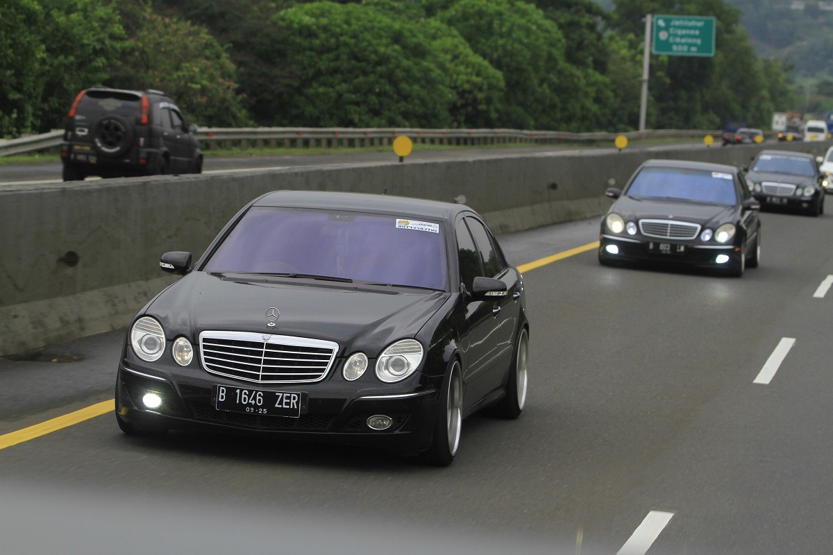 'Glamping Touring Cileunca' MB W211 CI Bekasi Chapter - OTOBLITZ.NET | OTOBLITZ.NET